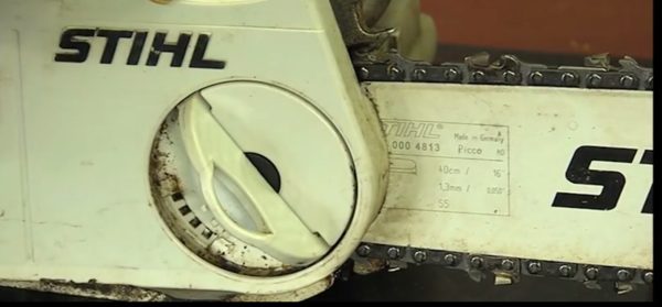 Tighten A Chainsaw Chain: Avoid Over-Tight Or Loose (11 Steps)